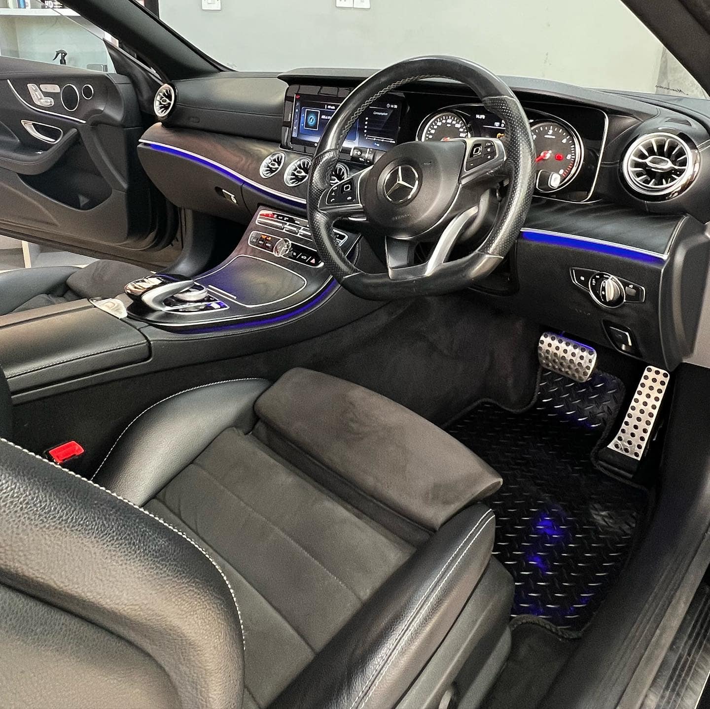 Interior Detailing – Duck Detailing